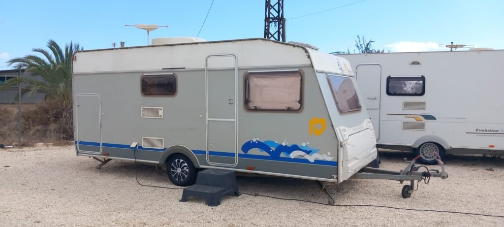 ROLLER FIESTA 49 5/6PLZS. • Caravan Elx - Todo para tu caravana